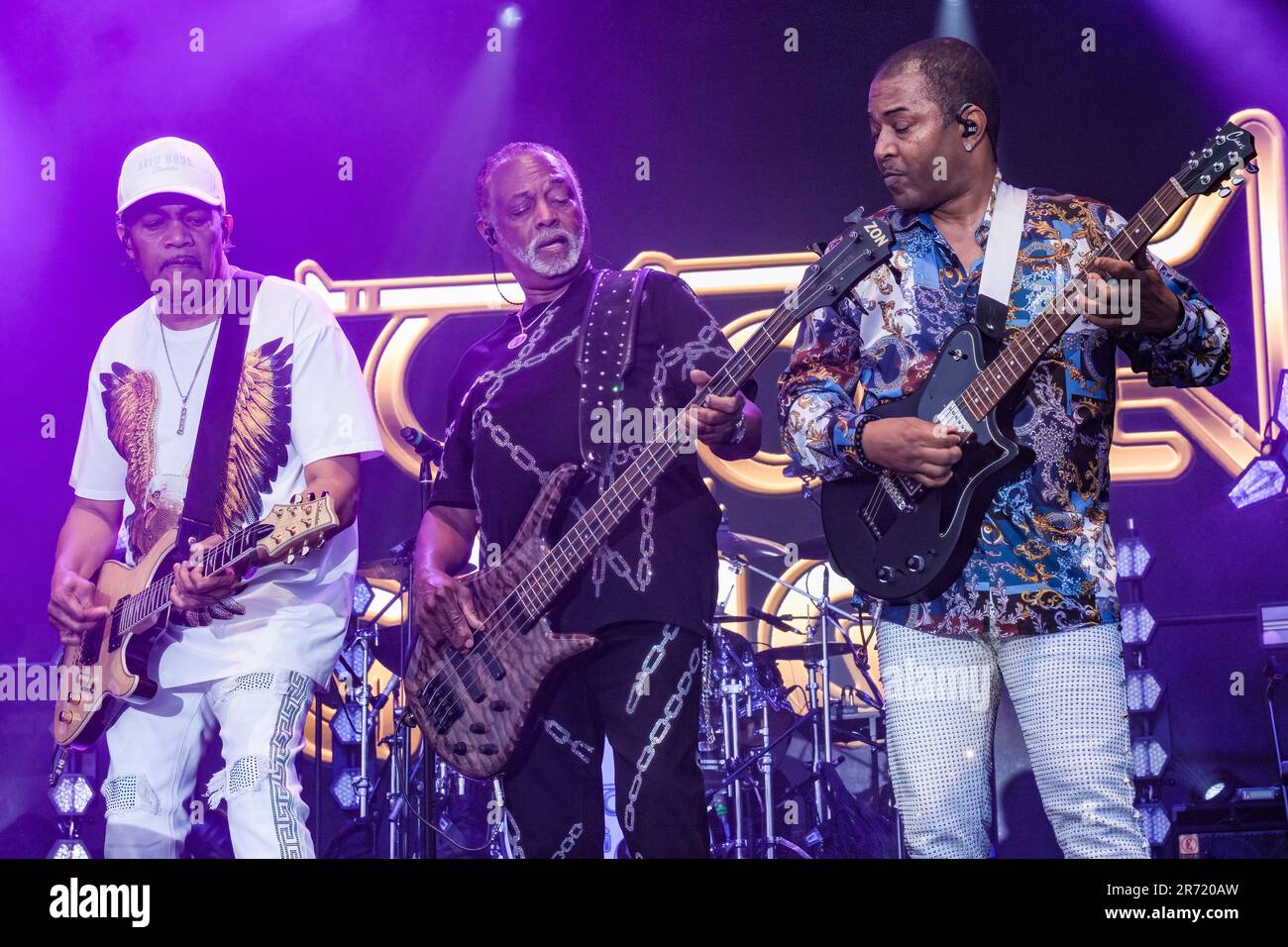 Robert "Kool" Bell (centre) of Kool and the Gang performing at the ...