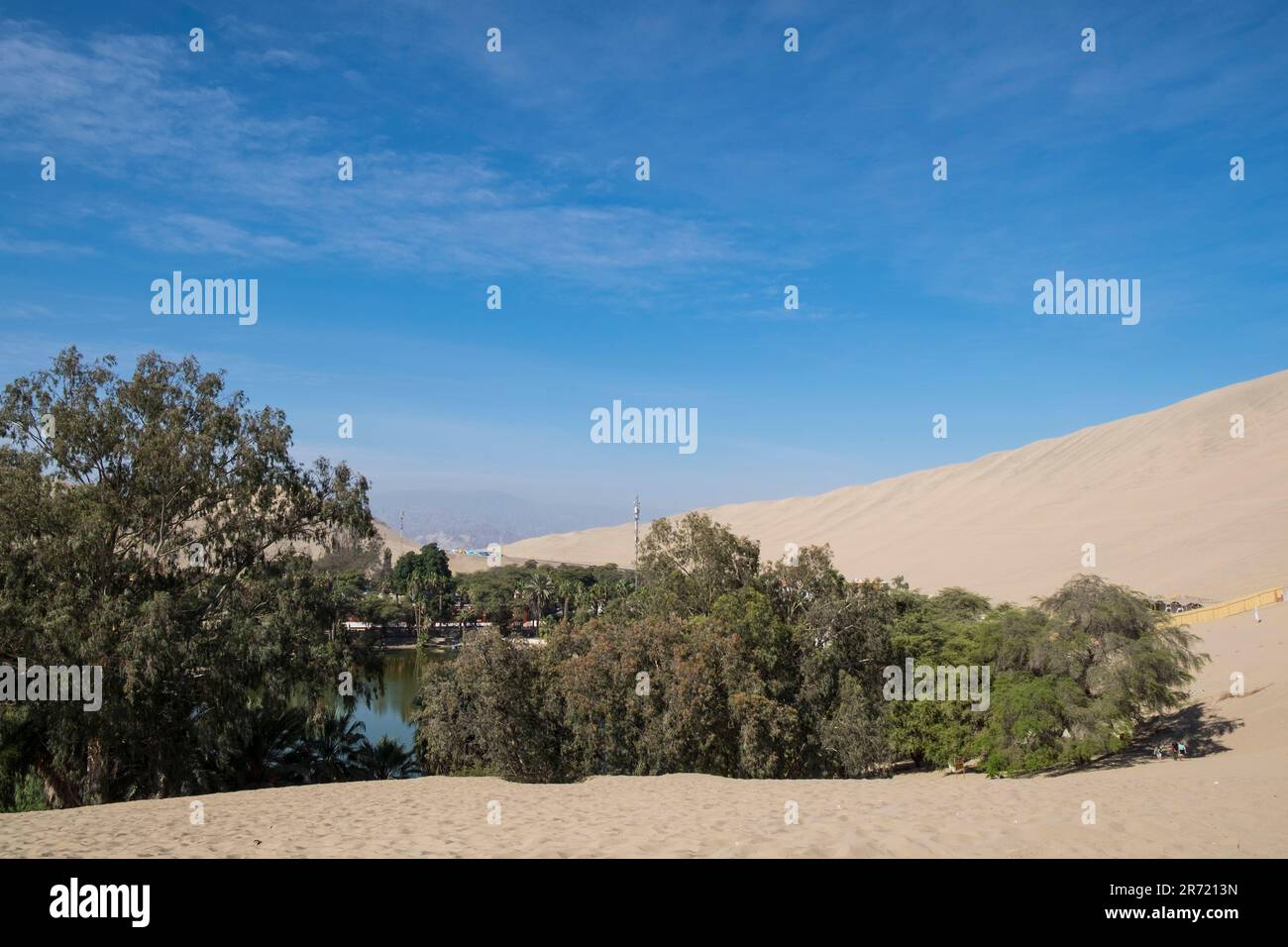 Peru. Huacachina oasis Stock Photo - Alamy