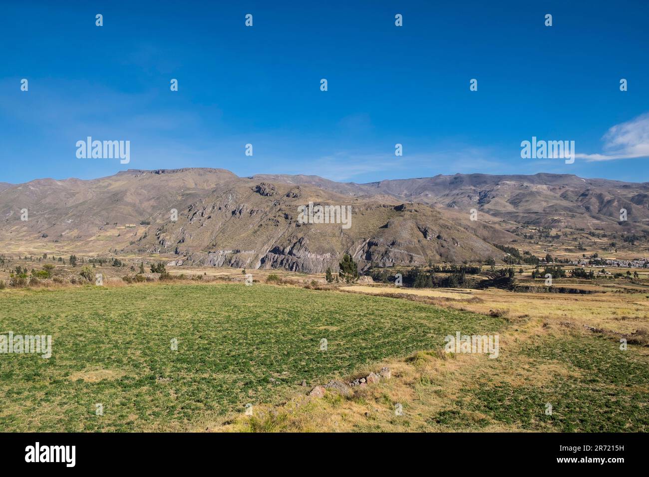Peru. andes. landscape Stock Photo - Alamy