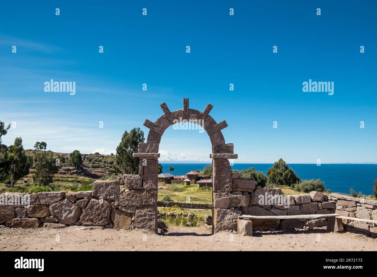 Isla de taquile. titicaca lake. peru Stock Photo - Alamy