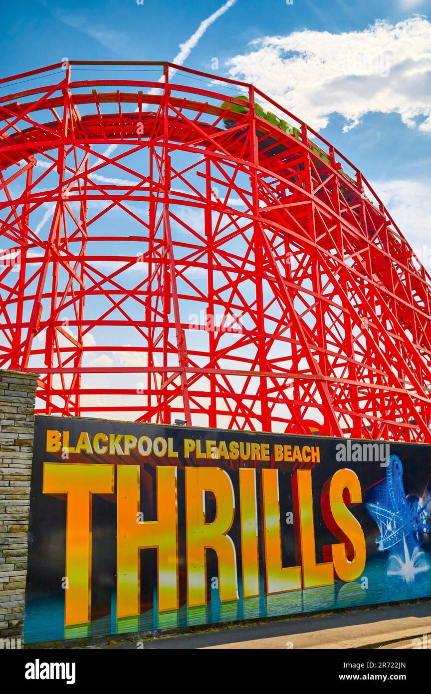 The big dipper blackpool hi-res stock photography and images - Alamy