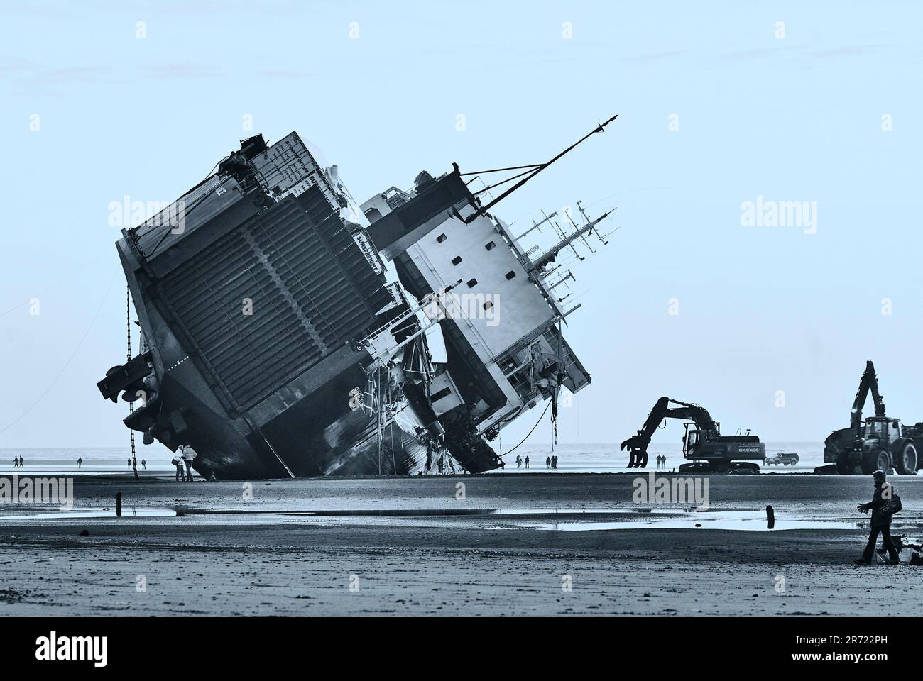 The grounded Riverdance ferry resting on Cleveleys beach Stock Photo ...