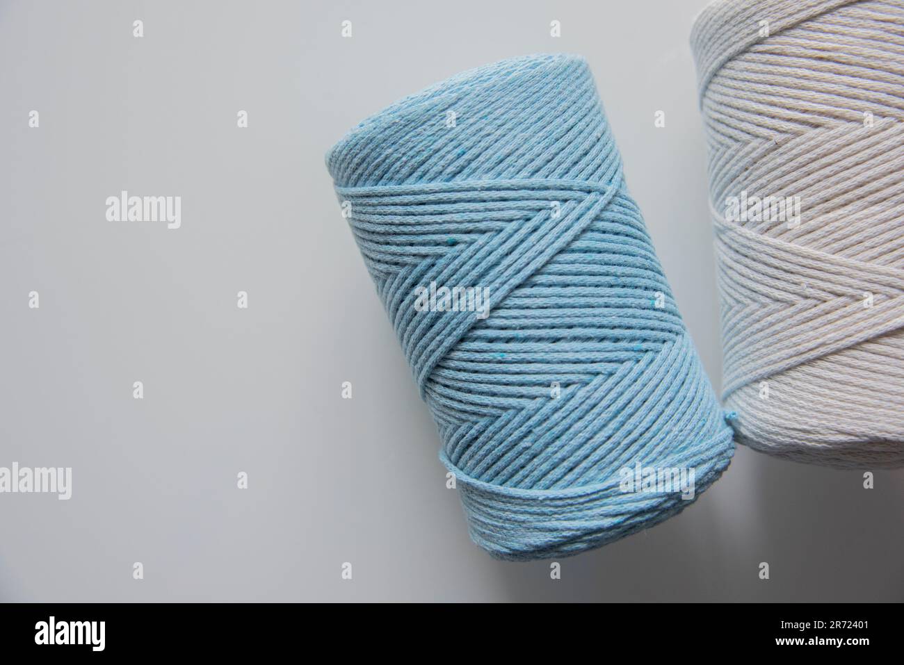 Color thread for kitting. Kitting concept.background Stock Photo - Alamy