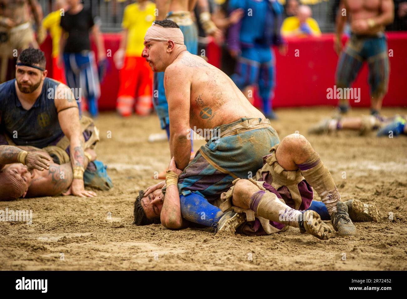 FLORENCE, ITALY, JUNE 10th - Once the rival is immobilized, he cannot ...
