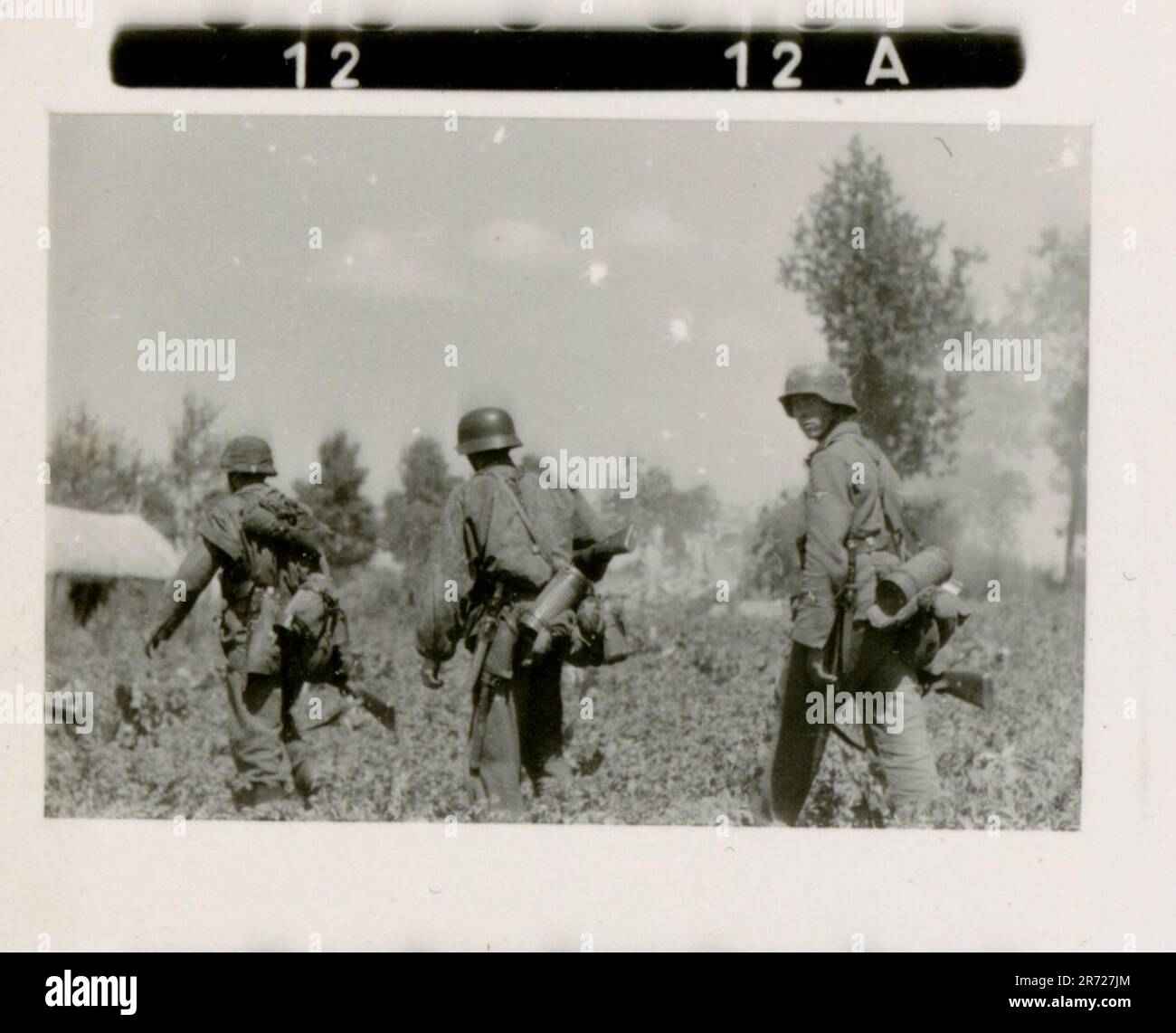 SS Photographer Büschel from the Leibstandarte Adolf Hitler in Russia ...