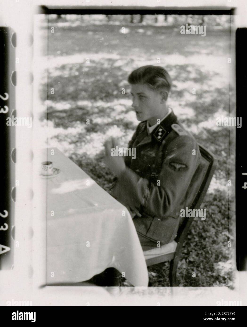 SS Photographer Büschel from the Leibstandarte Adolf Hitler in Russia ...