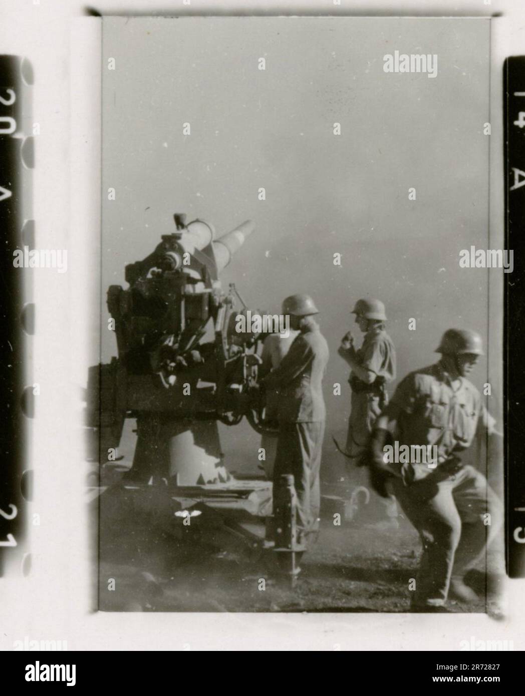 SS Photographer Büschel from the Leibstandarte Adolf Hitler in Russia ...