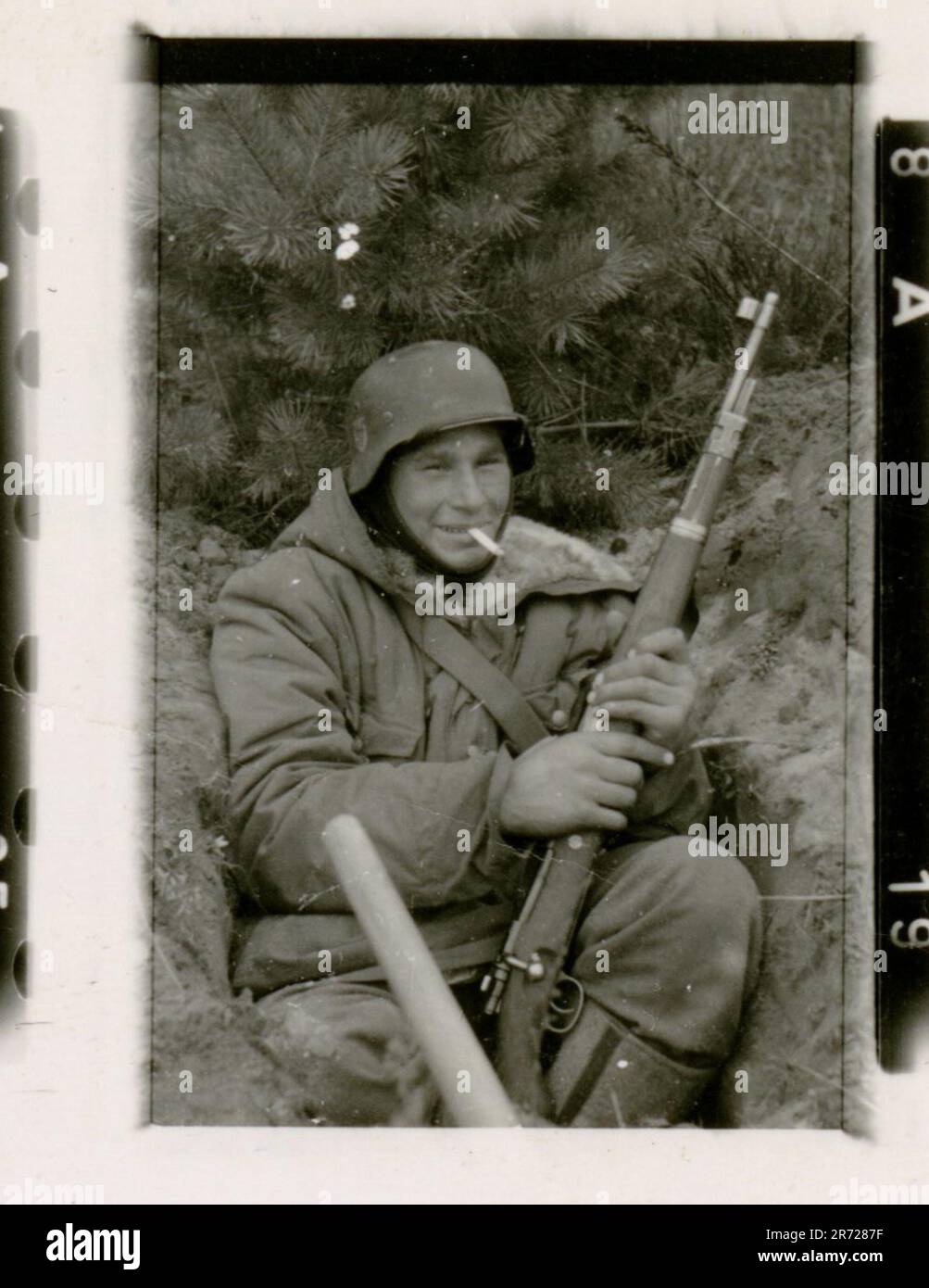 SS Photographer Büschel from the Leibstandarte Adolf Hitler in Russia ...