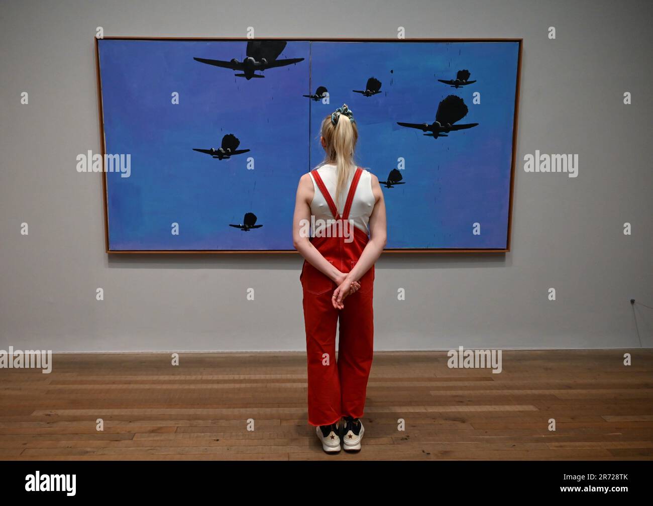 Capturing the Moment begins with some of the most renowned expressive ...