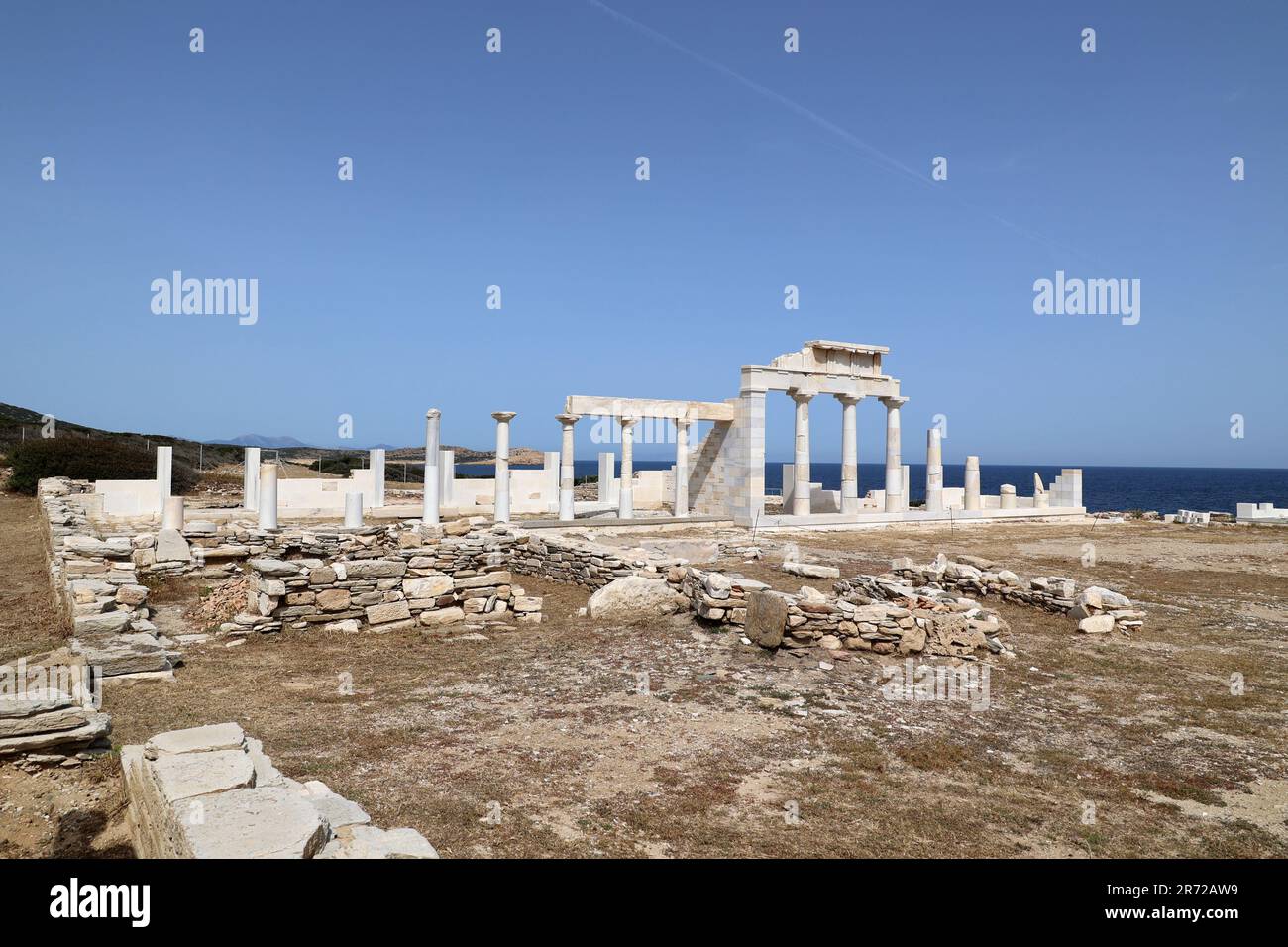 The sanctuary of Apollo on Despotiko-Cyclades-Greece Stock Photo - Alamy