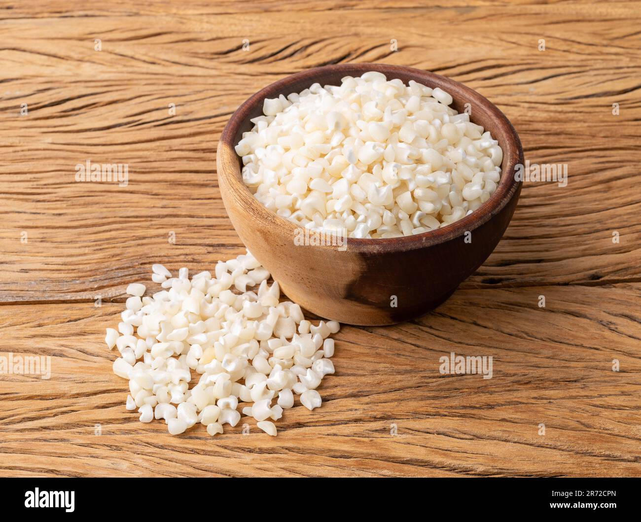 Dried white hominy hi-res stock photography and images - Alamy