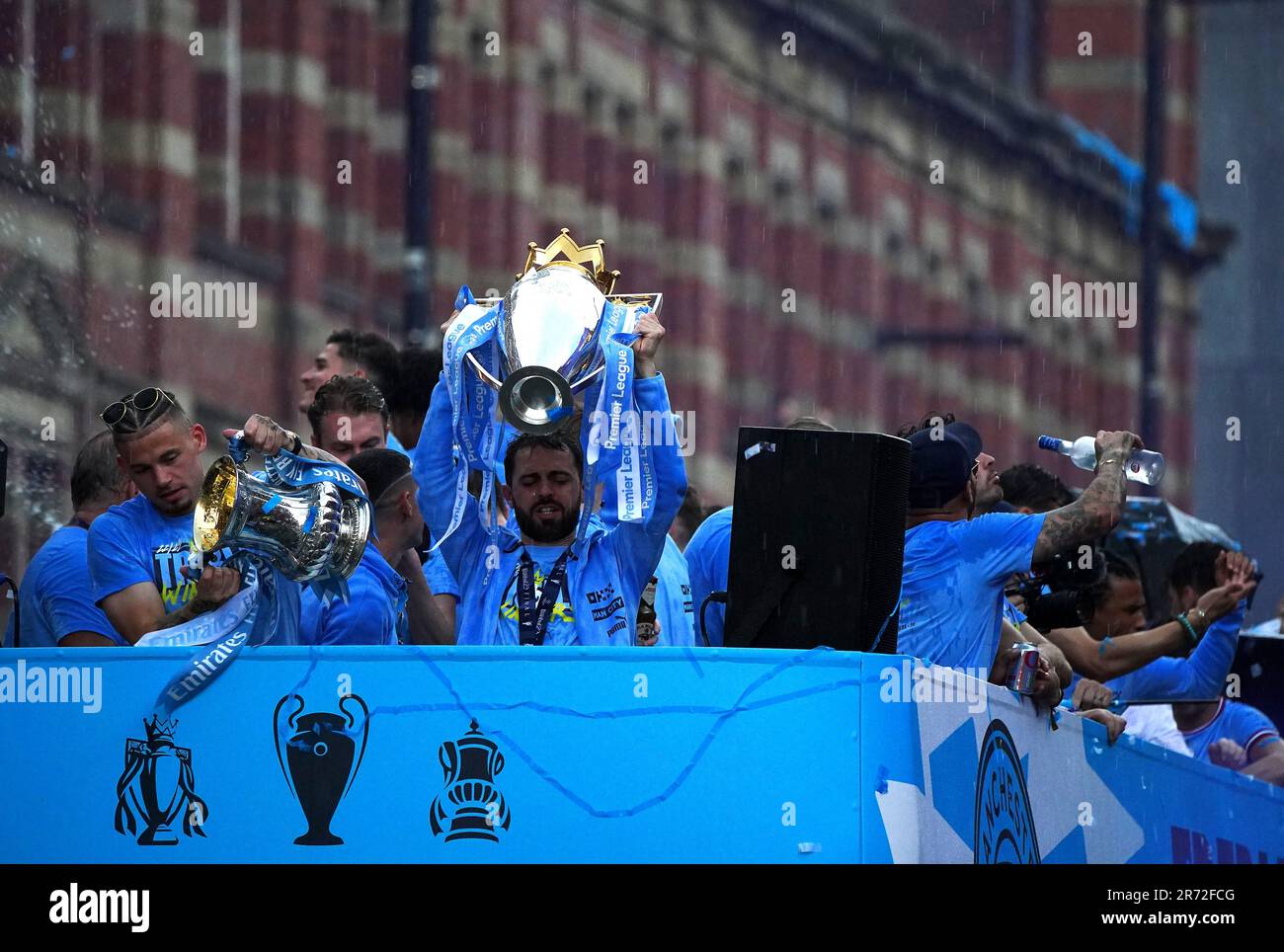 Silva celebration man city hi-res stock photography and images - Alamy
