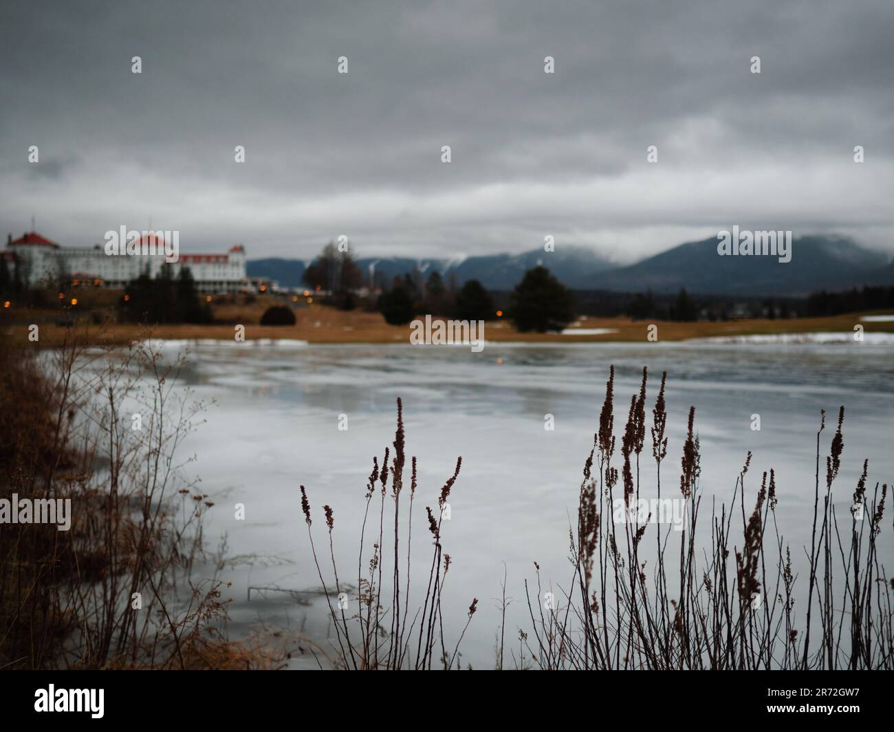 A view of Mount Washington Resort in New Hampshire, USA, with the ...