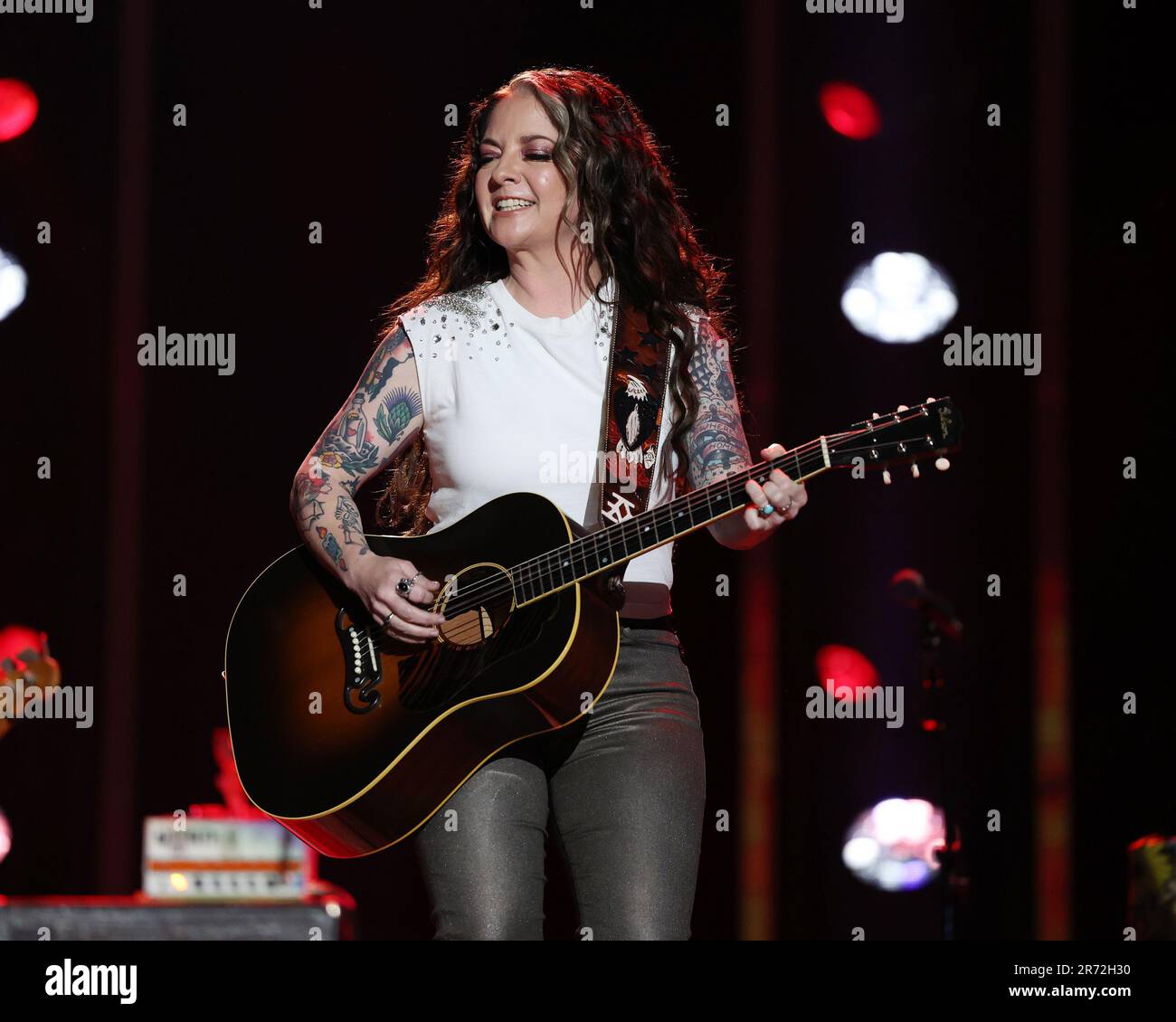 Ashley mcbryde cma fest 2023 hi-res stock photography and images - Alamy