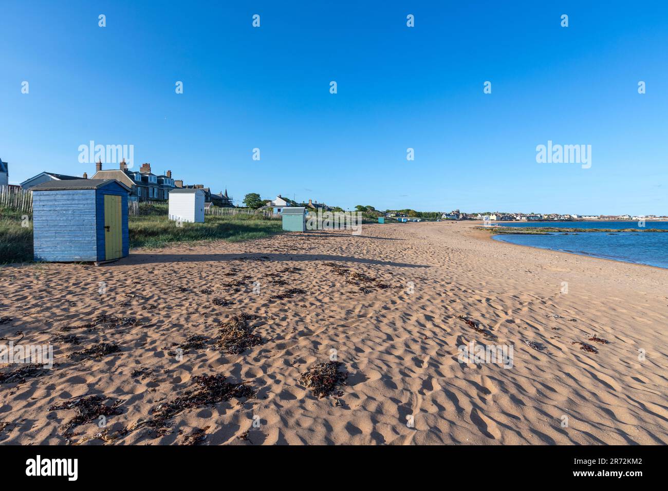 Beach huts for changing clothes in Earlsferry Beach, Elie and ...