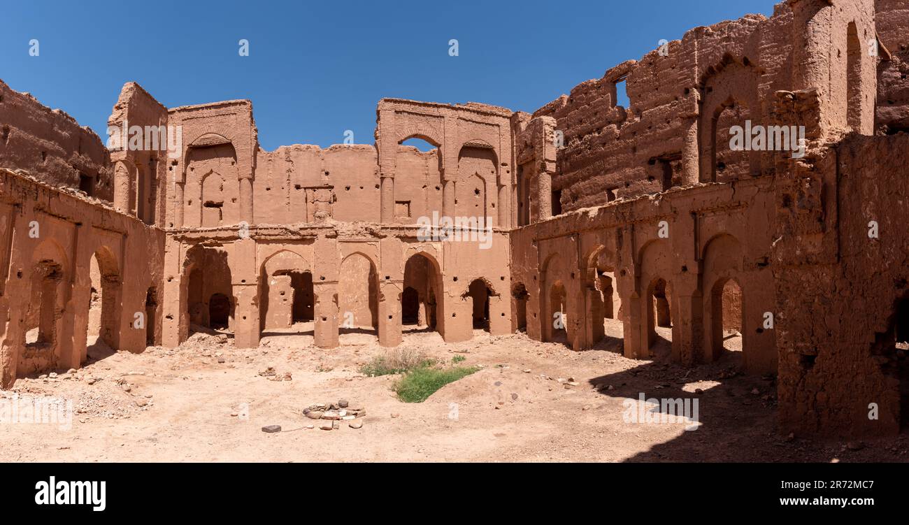 Old mud castle ruins in hi-res stock photography and images - Alamy