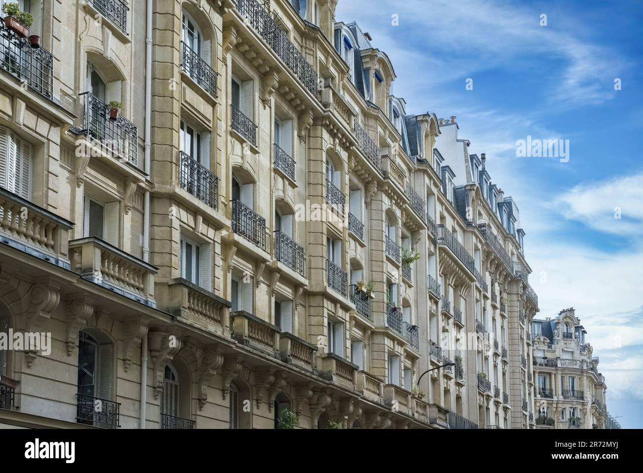 Paris, ancient buildings avenue Daumesnil, typical facades and windows ...