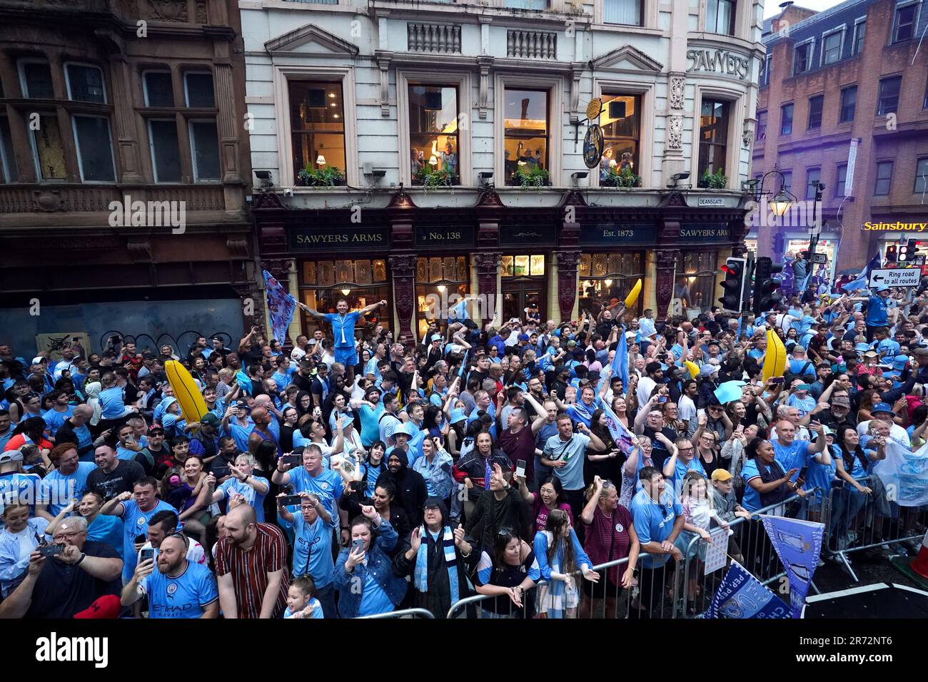 Manchester city june 2023 treble hi-res stock photography and images ...