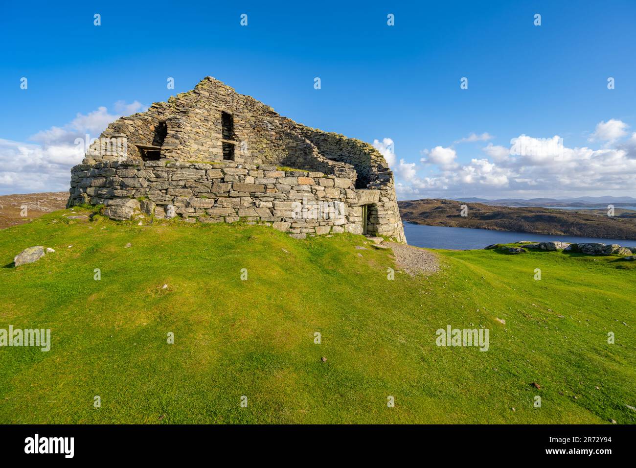 Doune carloway broch hi-res stock photography and images - Alamy