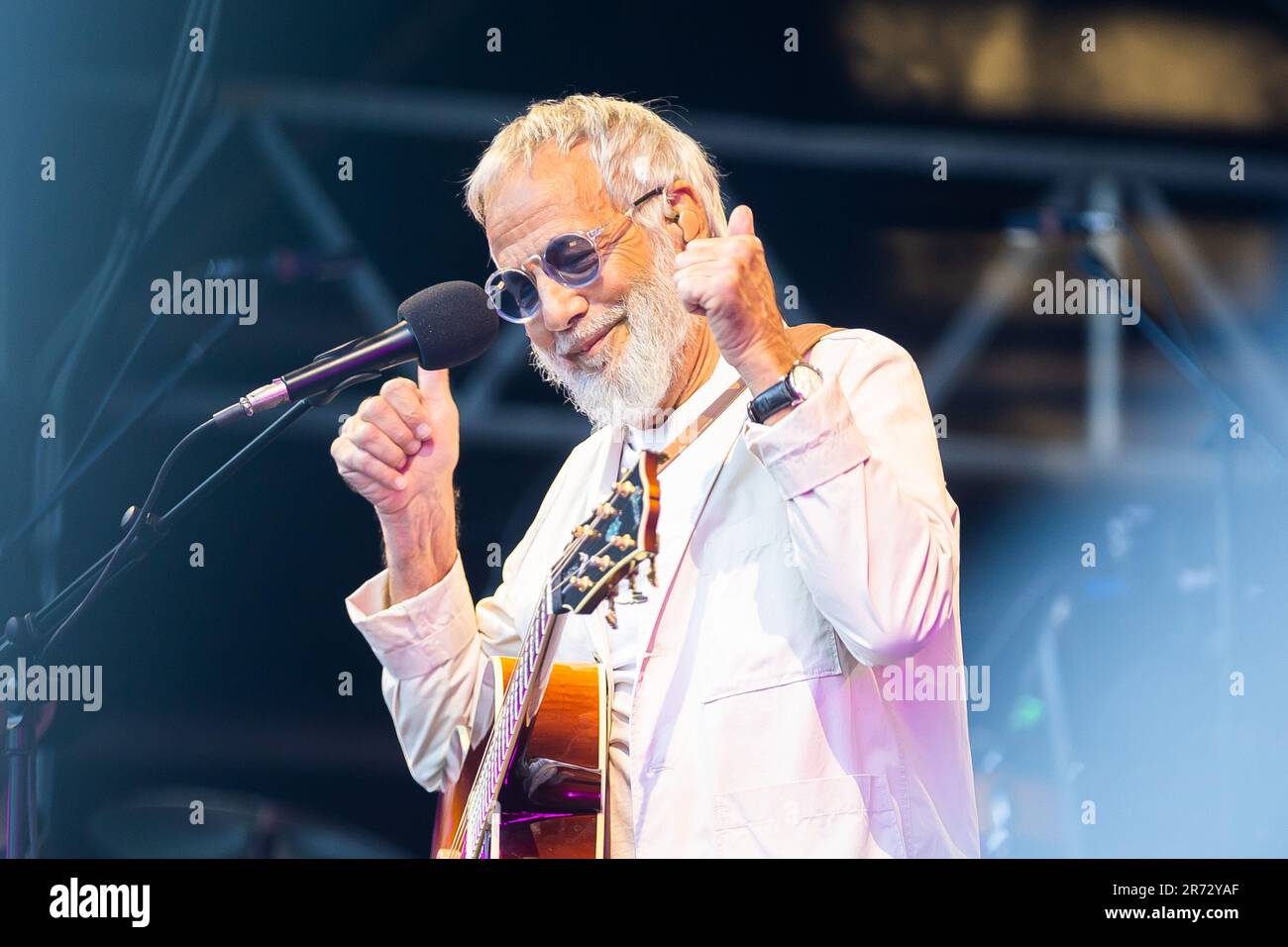 Berlin, Germany. 12th June, 2023. Cat Stevens, aka Yusuf, gives the ...
