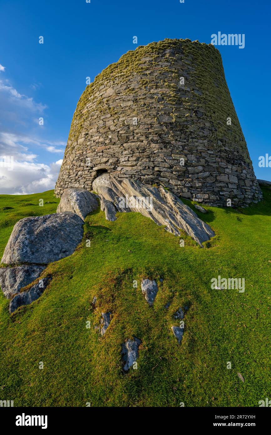 Carloway castle hi-res stock photography and images - Alamy