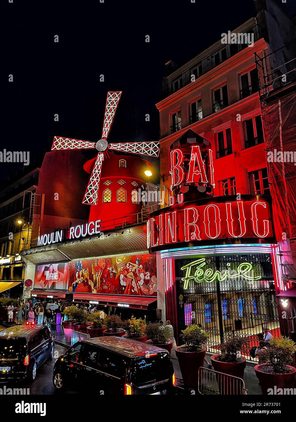 Moulin Rouge Building Paris Stock Photo - Alamy