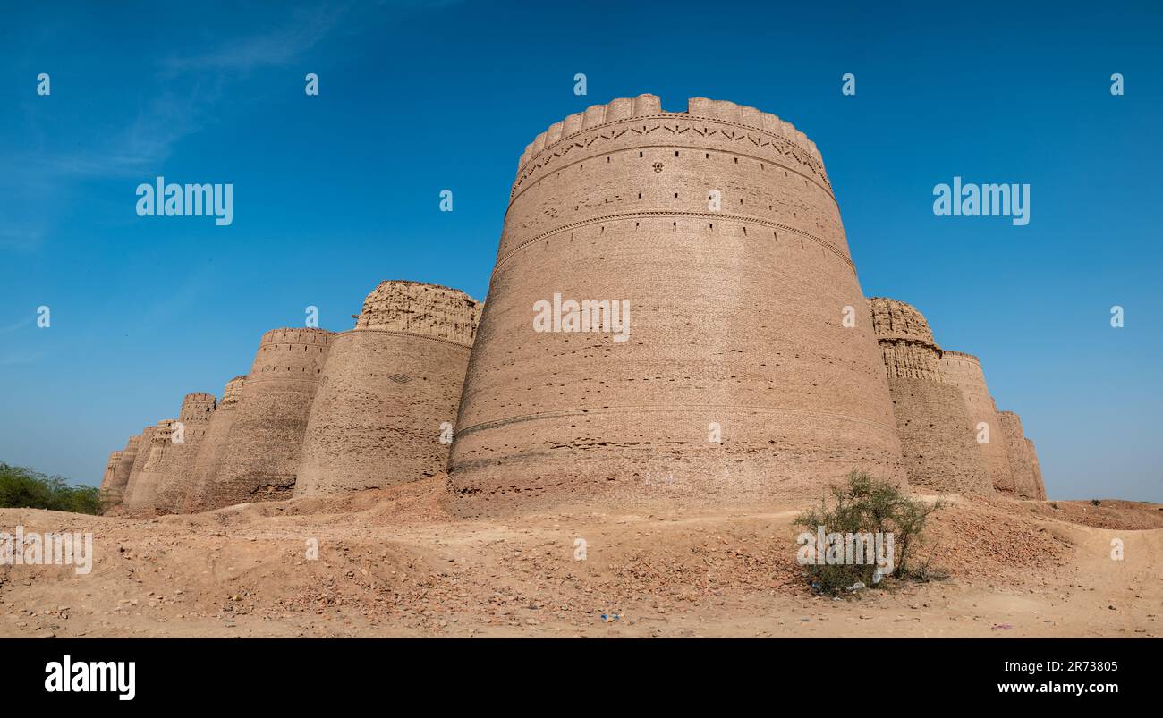 Derawar Fort is a large square fortress in Bahawalpur, Punjab, Pakistan ...