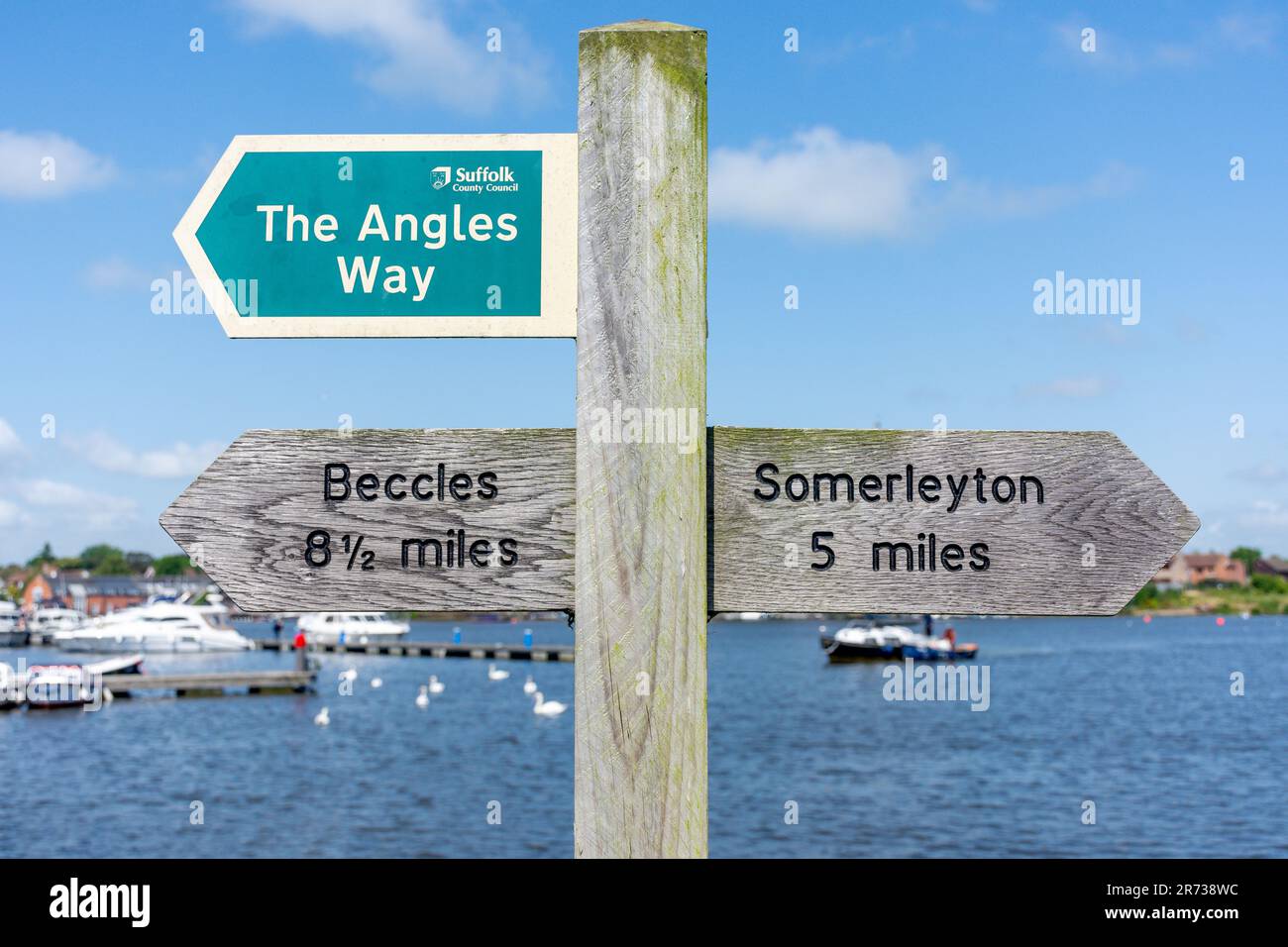 Wooden road sign on shore of Oulton Broad Lake, Oulton Broad, Lowestoft ...