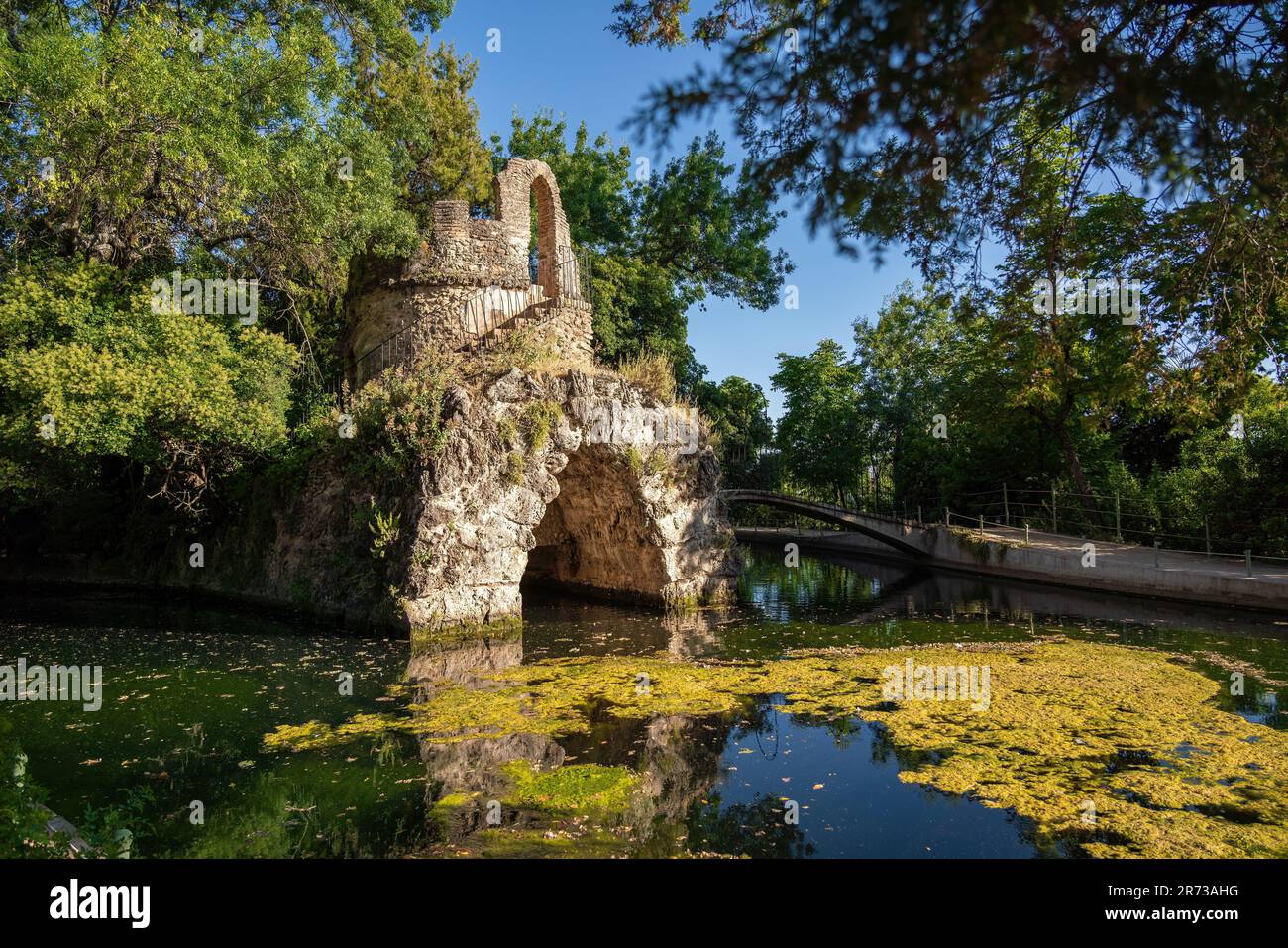 Island in the Lake (Isla del lago) at Carmen de los Martires Gardens ...