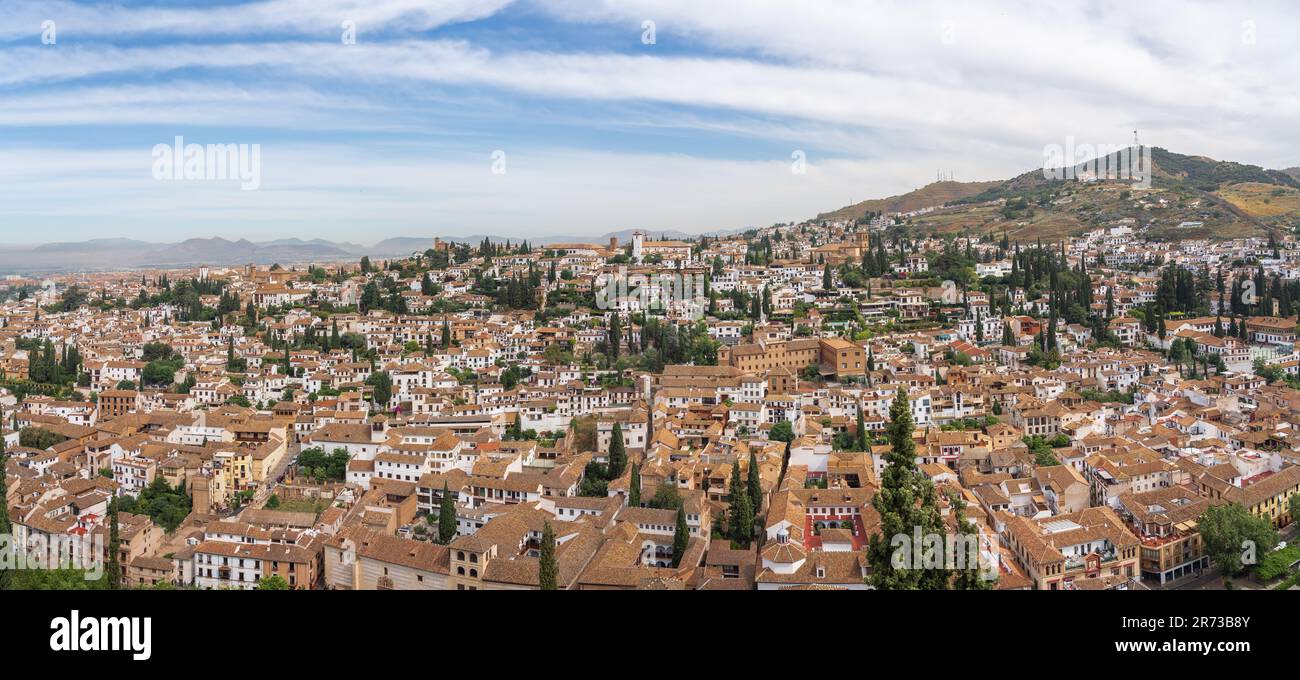 Mirador de san nicolas and granada hi-res stock photography and images ...