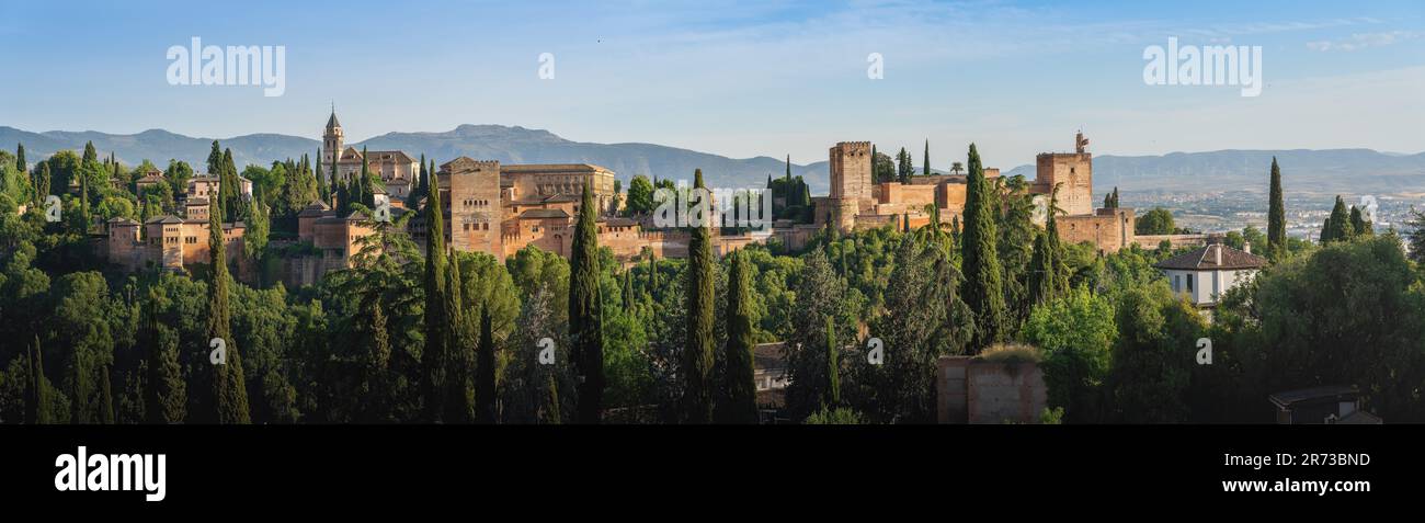 Granada alhambra panoramic view hi-res stock photography and images - Alamy
