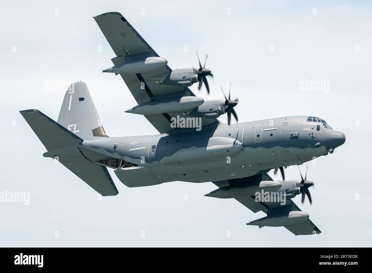 The amazing Hercules flying over the ocean Stock Photo - Alamy