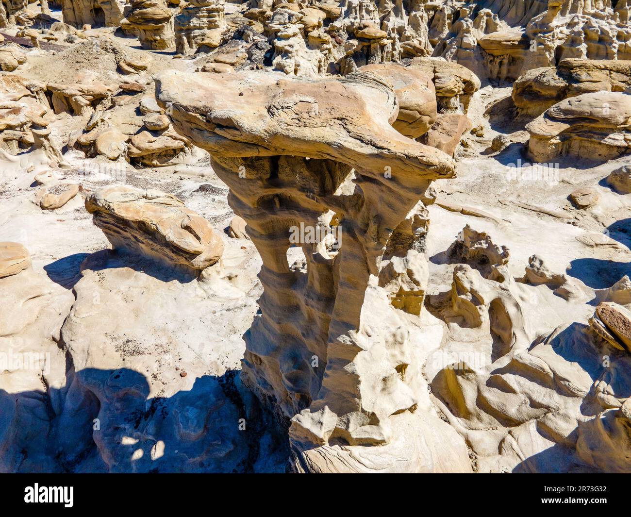 The Alien Throne. Otherworldly hoo doos in remote, rural New Mexico ...
