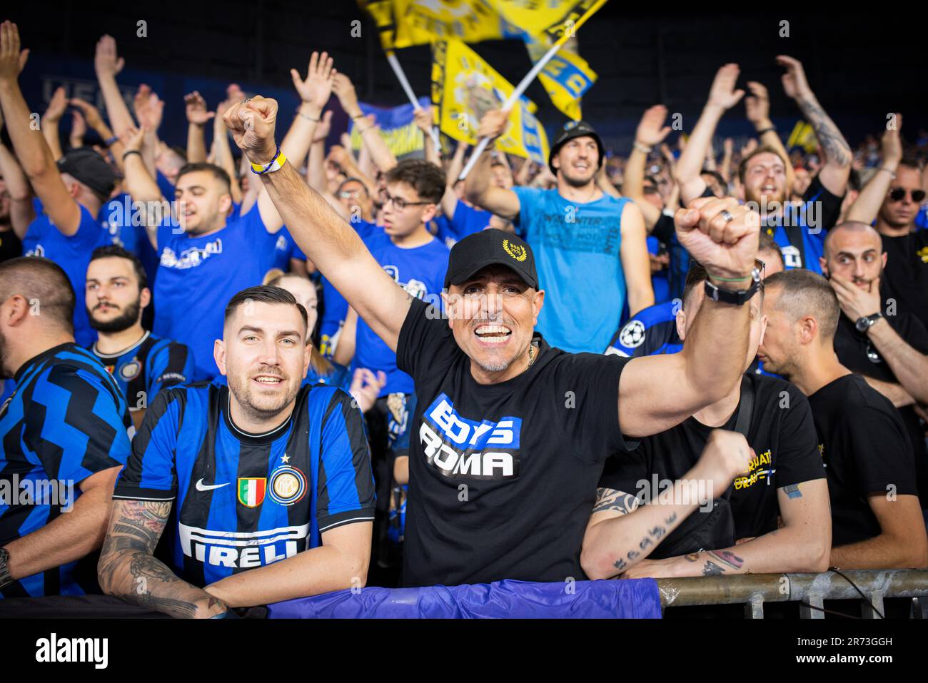 Inter milan fans 2023 final hi-res stock photography and images - Alamy