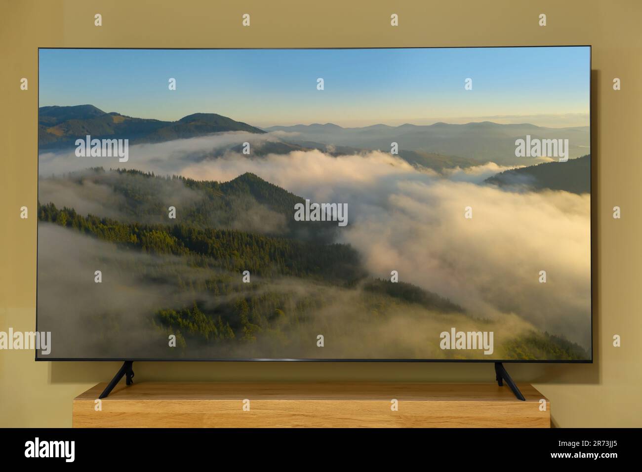 The nature show hi-res stock photography and images - Alamy