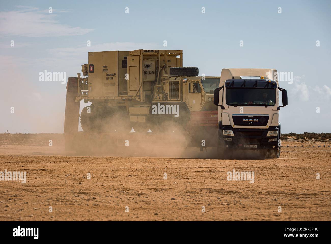 Moroccan army vehicles hi-res stock photography and images - Alamy