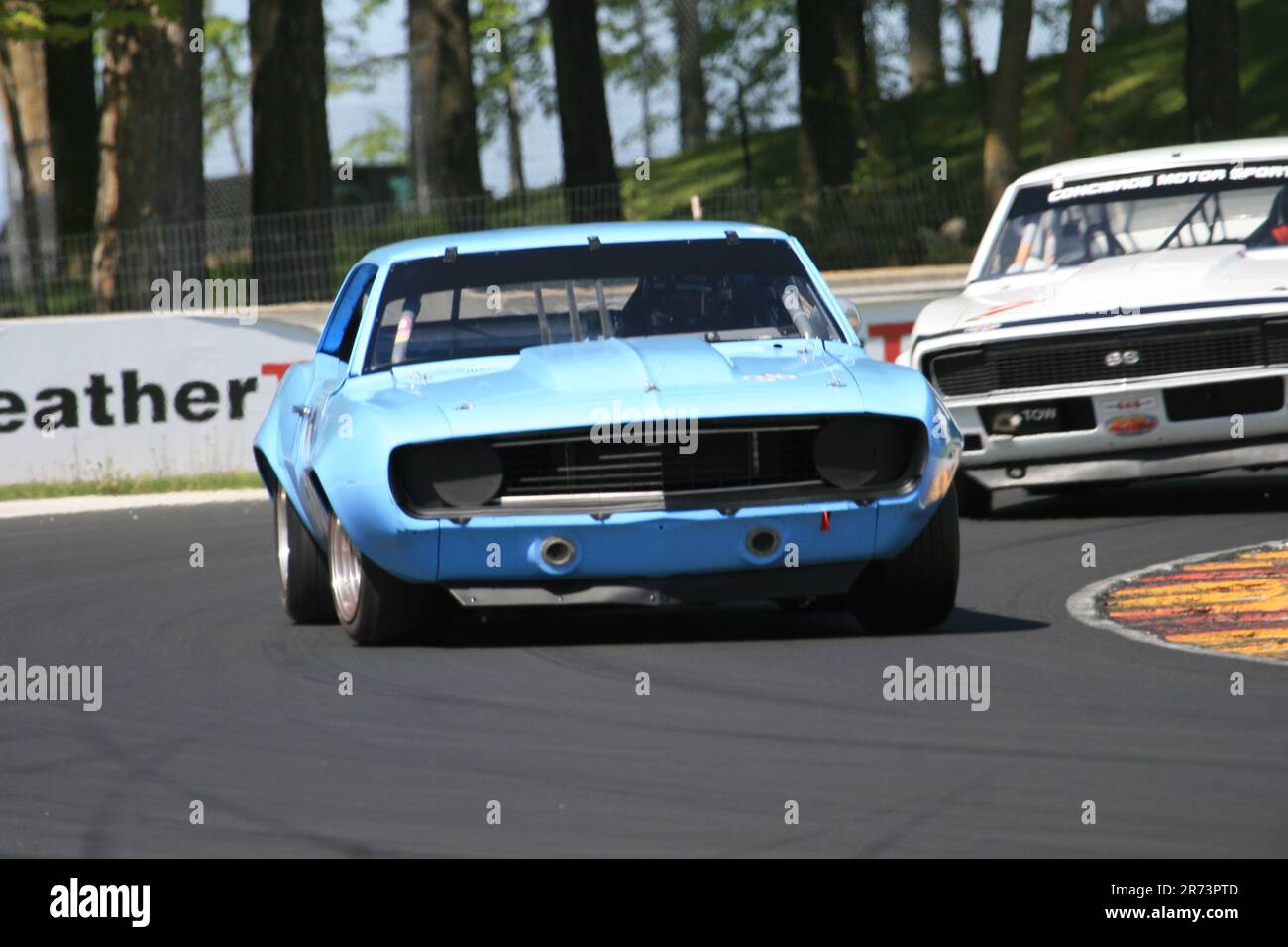 Vintage sports car racing road america hi-res stock photography and ...