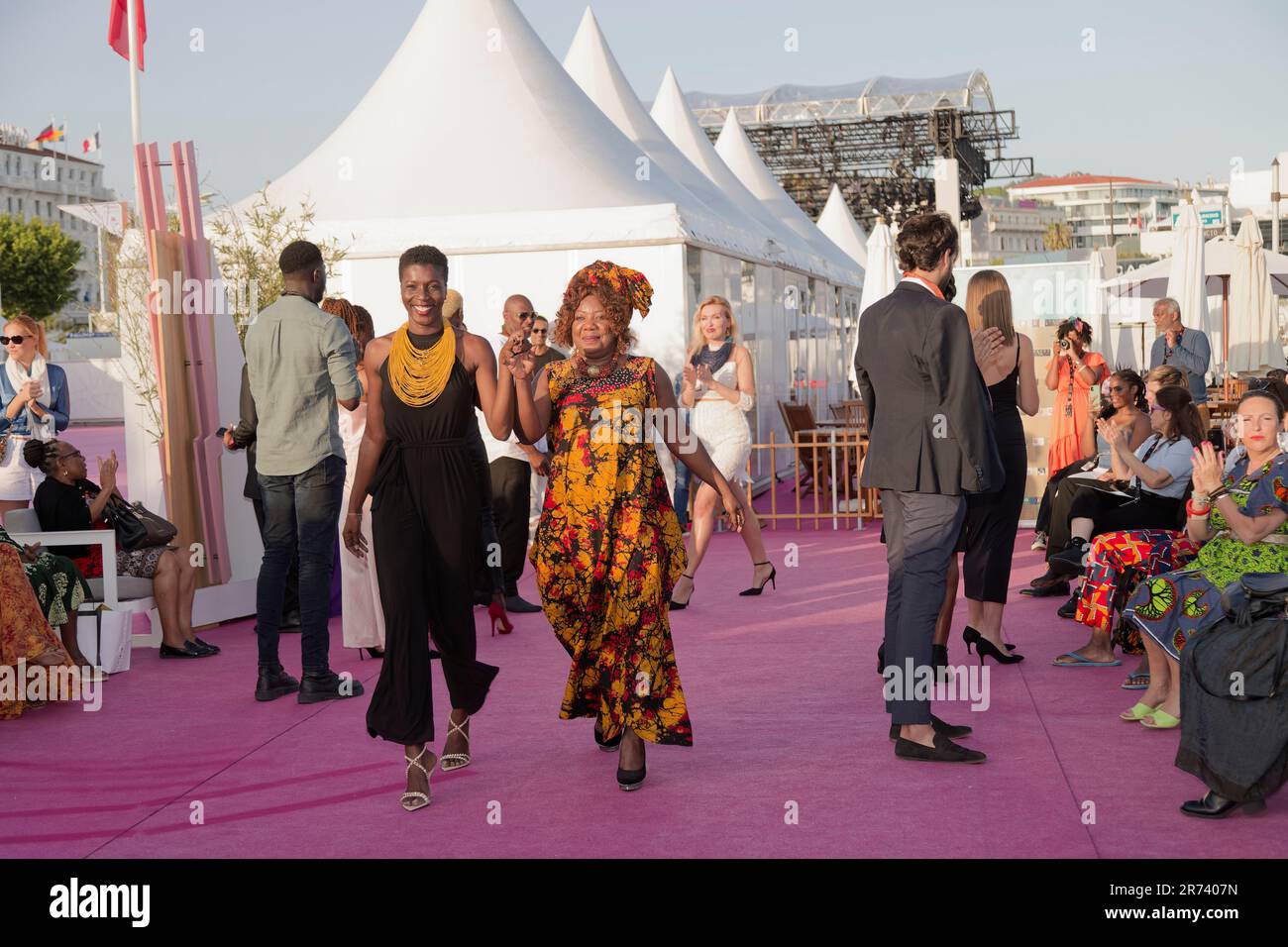 Nigerian models hi-res stock photography and images - Alamy