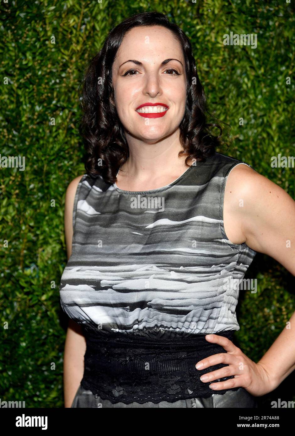 Lisa Lebofsky attends the 16th annual Chanel Tribeca Artists Dinner at ...