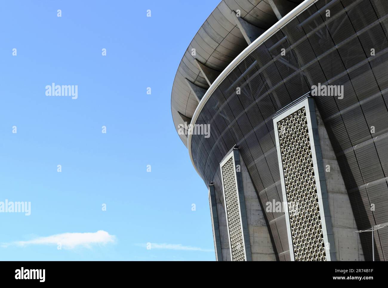 Concrete frame stadium hi-res stock photography and images - Alamy