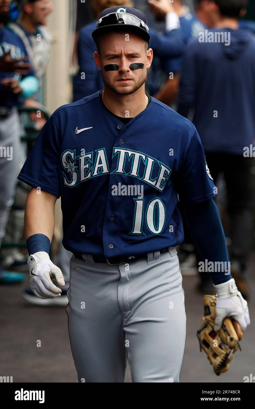 ANAHEIM, CA - JUNE 11: Seattle Mariners left fielder Jarred Kelenic (10 ...