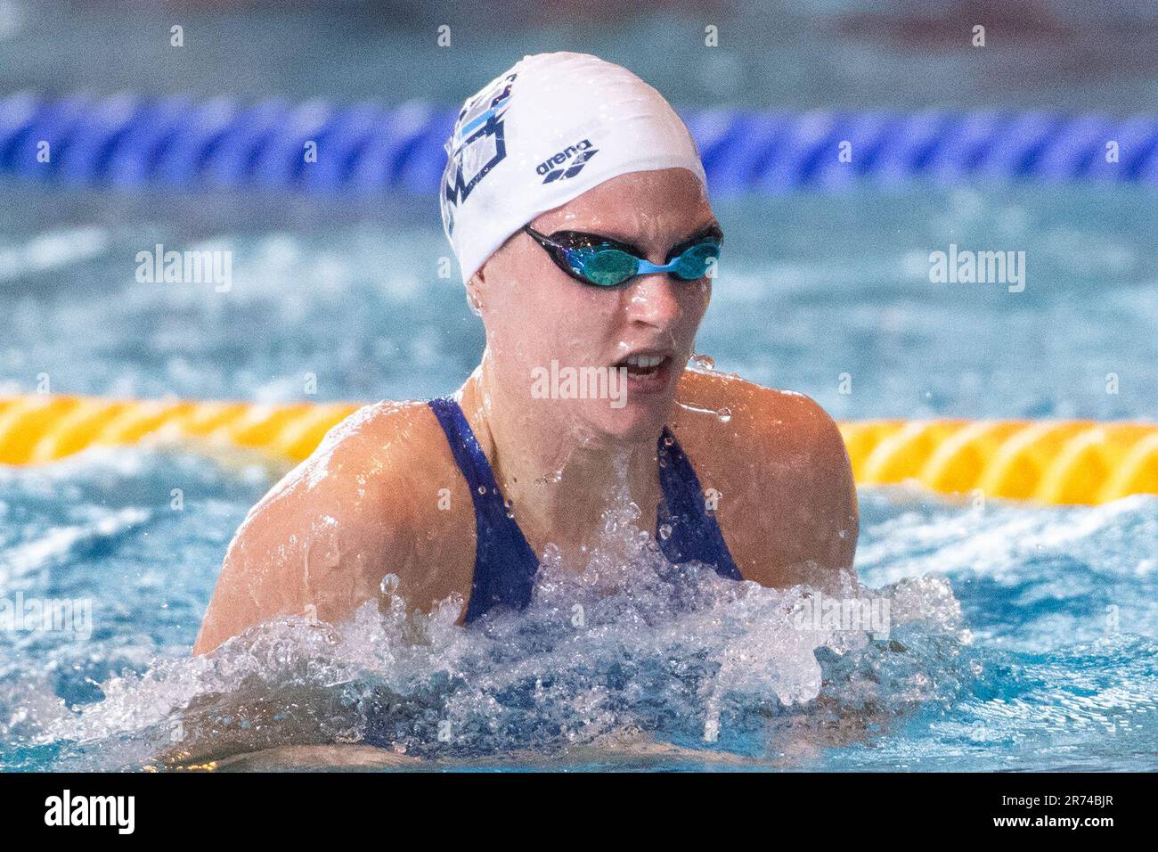 Laure Barreau competes during the Swimming French National ...