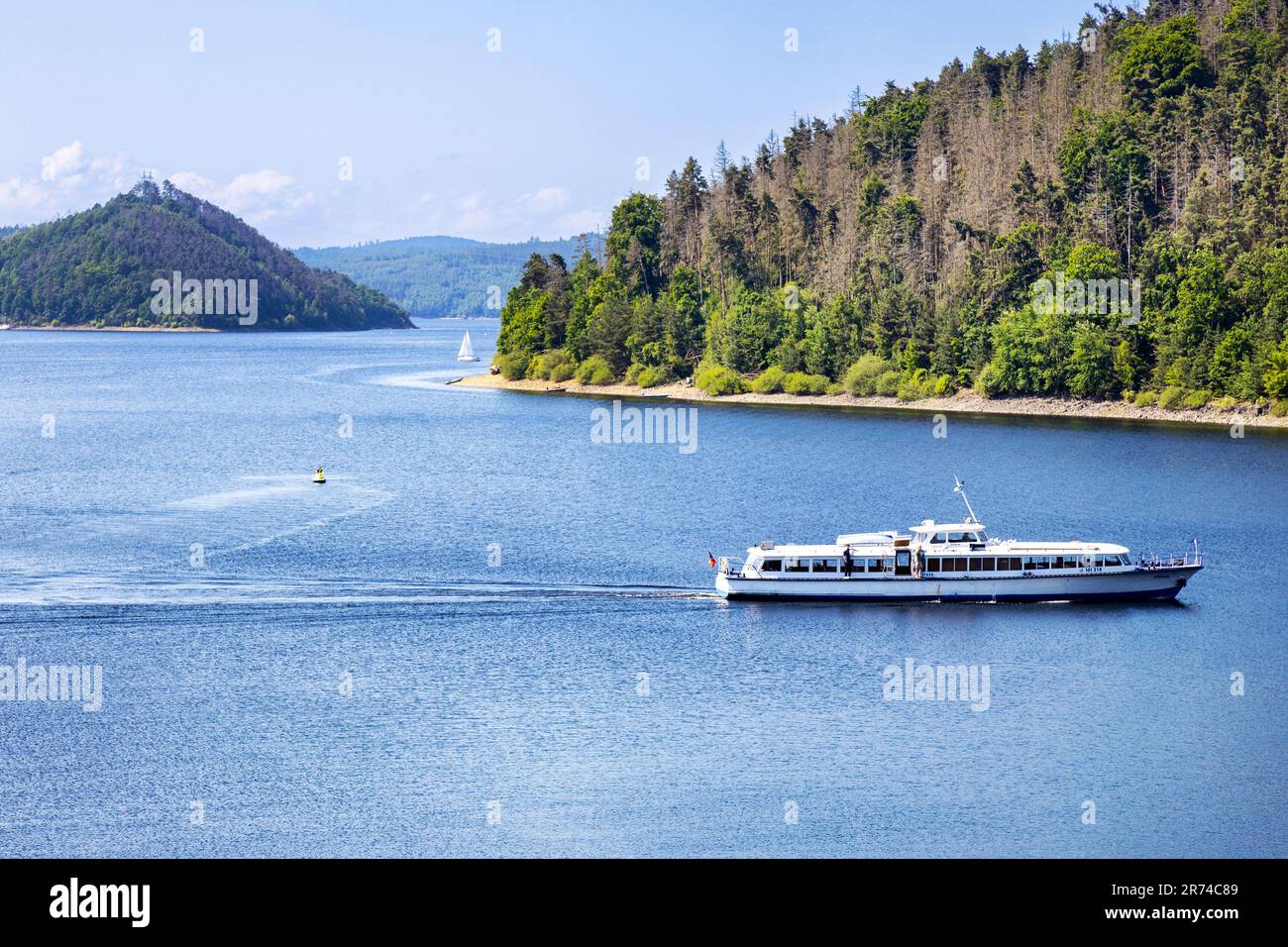 Orlická prehrada, hráz, Vltavska kaskada, Ceska republika / Orlik lake ...