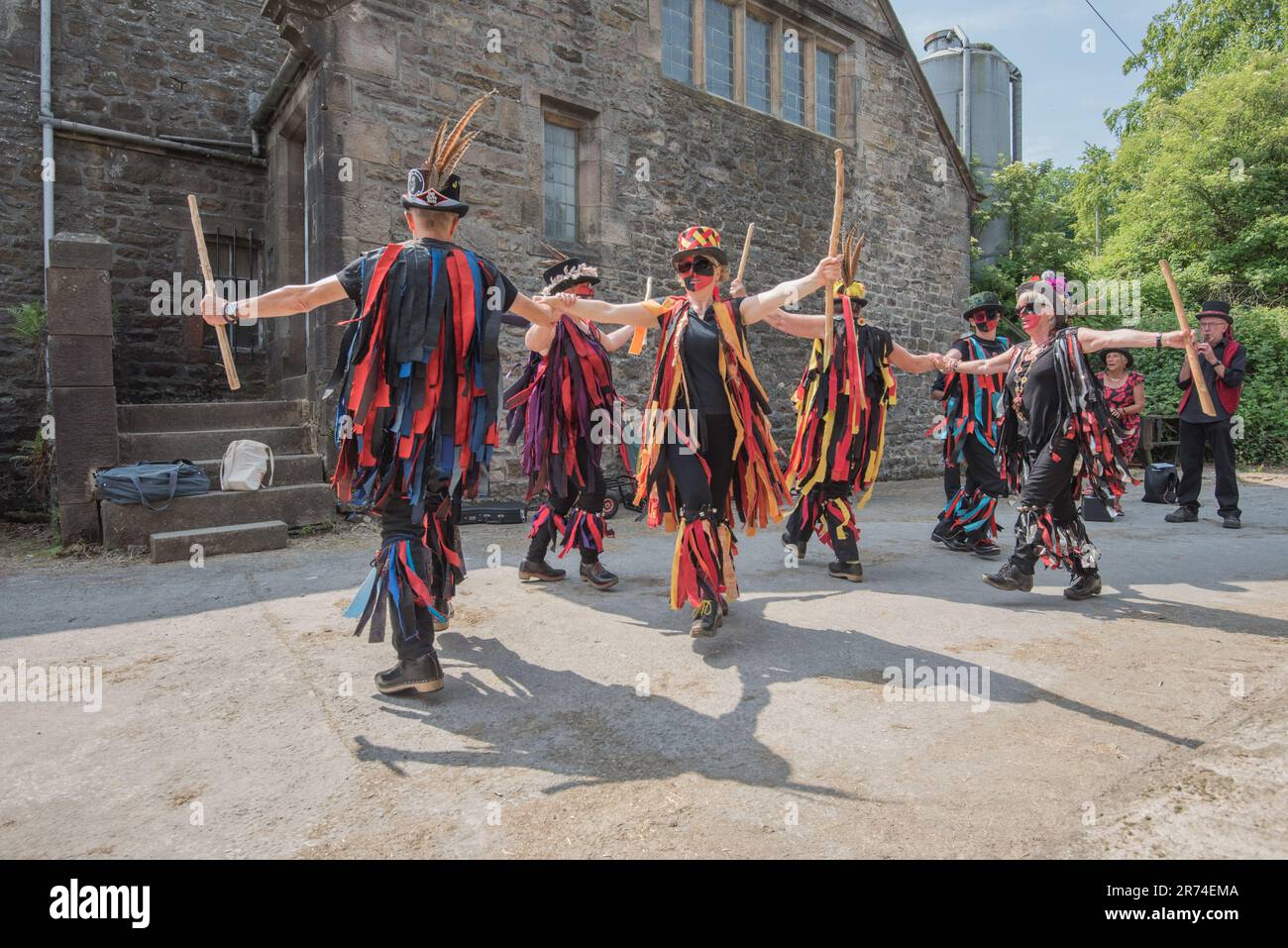 Flagcrackers of Craven Morris side performing at Cappelside Farm ...