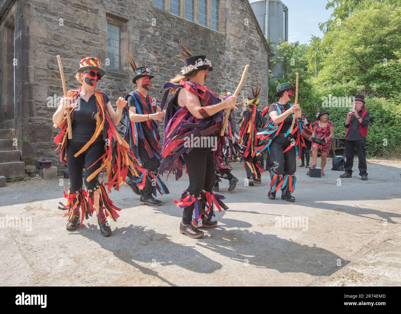 Flagcrackers of Craven Morris side performing at Cappelside Farm ...