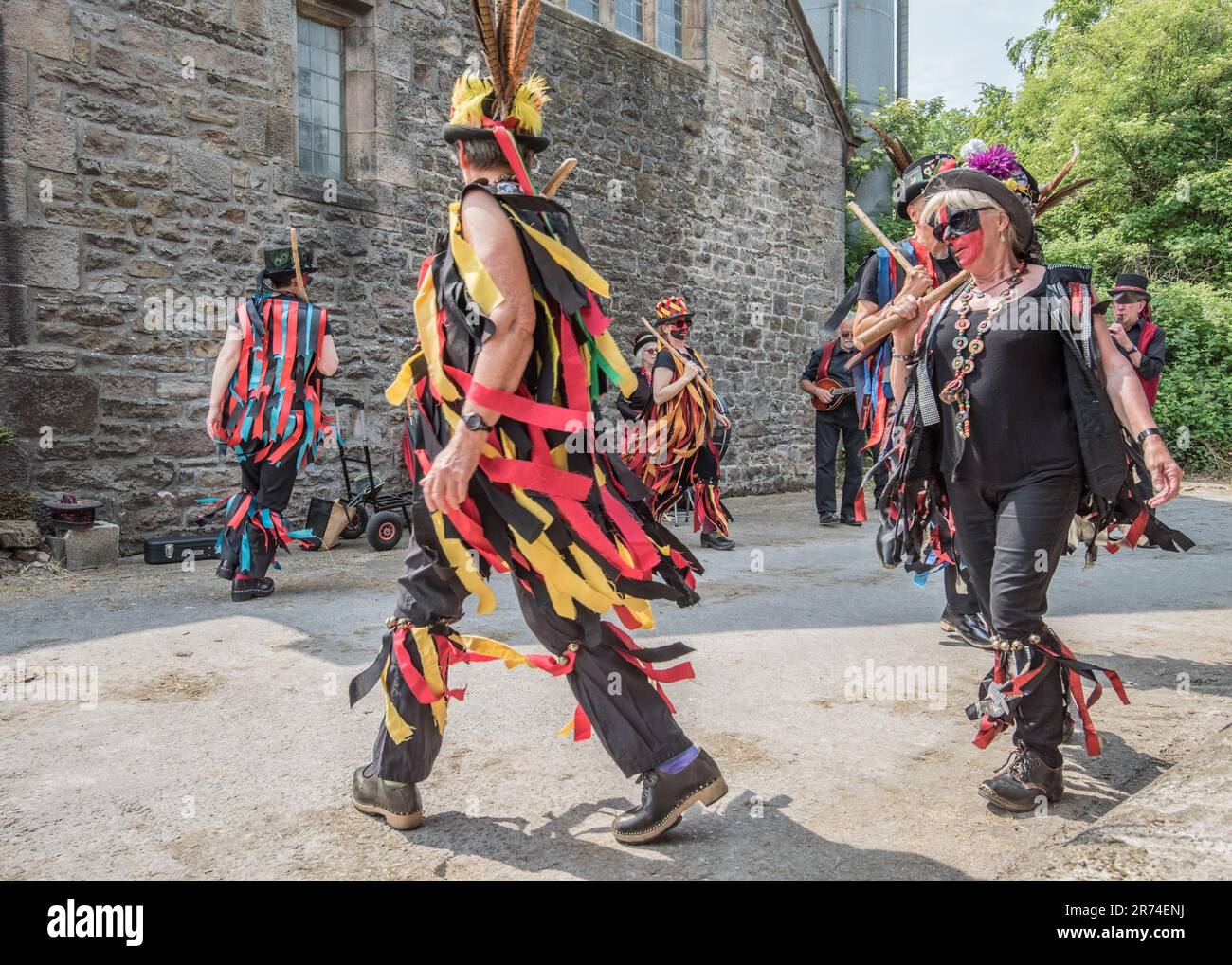 Flagcrackers of Craven Morris side performing at Cappelside Farm ...