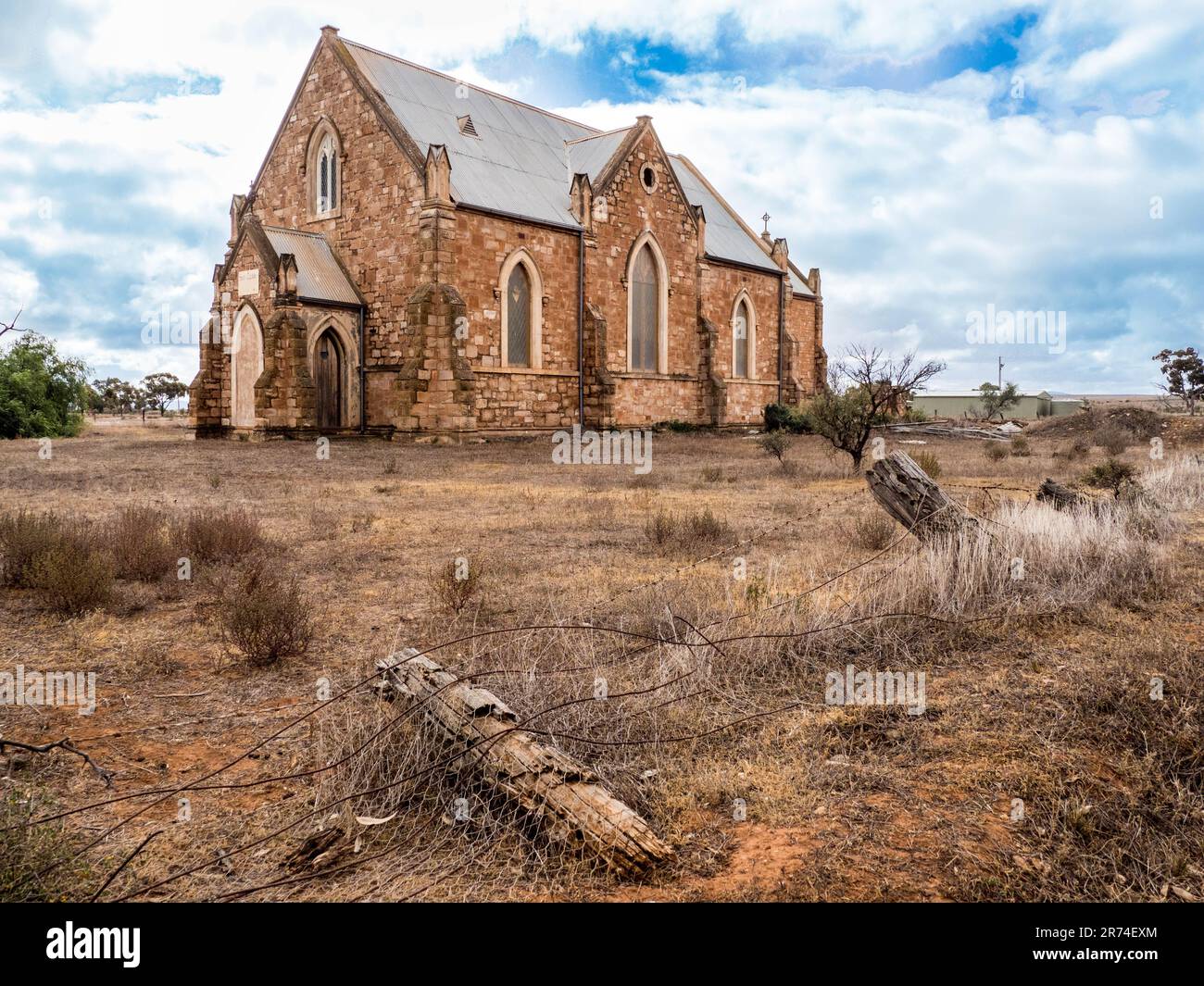 Abandoned church in Outback Australia Stock Photo - Alamy