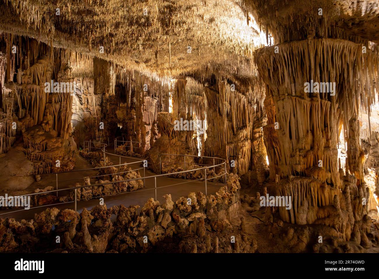 Dragon cave, Coves del Drach, (Cuevas del Drach). Stalactite mysterious ...
