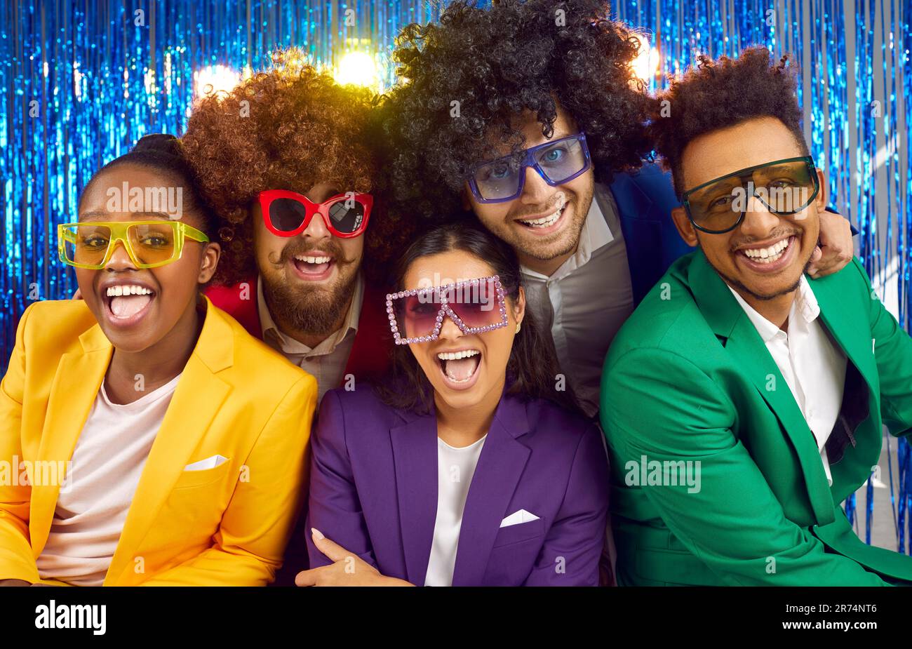 Group of friends laughing retro hi-res stock photography and images - Alamy