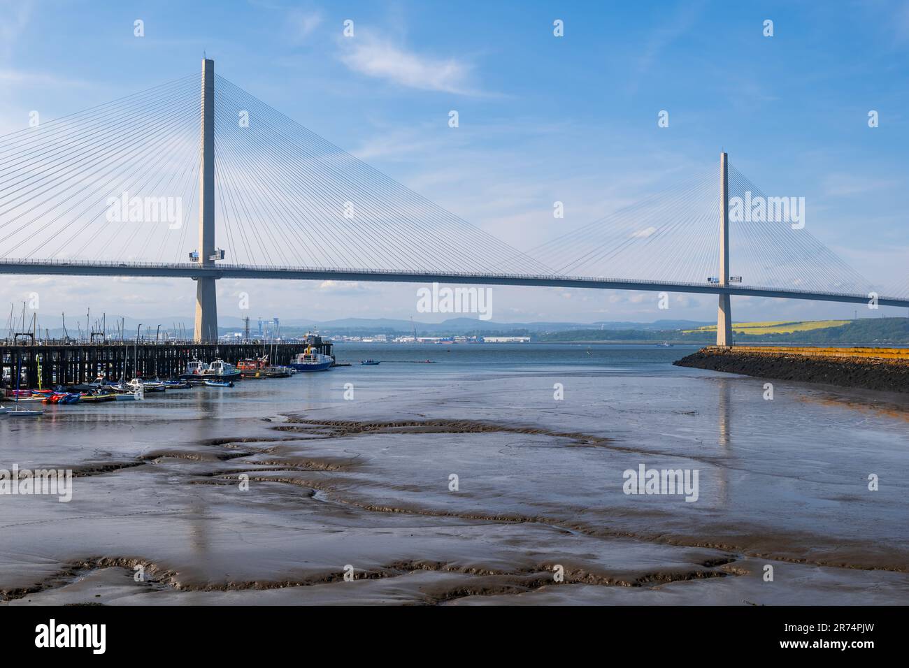 Queensferry Crossing road bridge across Firth of Forth river estuary in ...